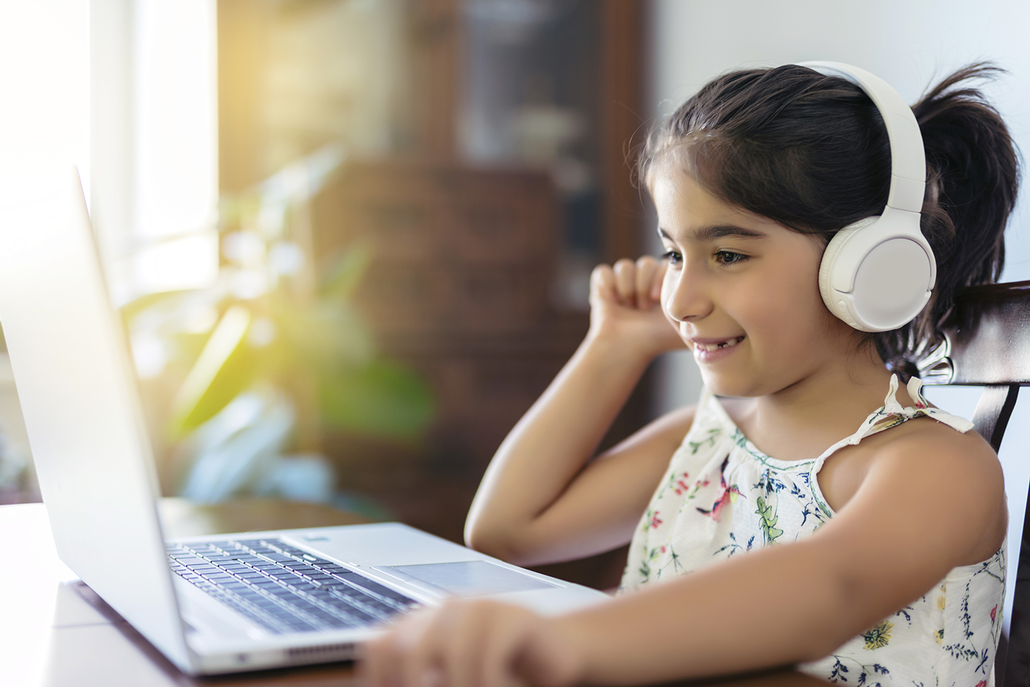 5 Tips for Helping Kids With Remote Learning