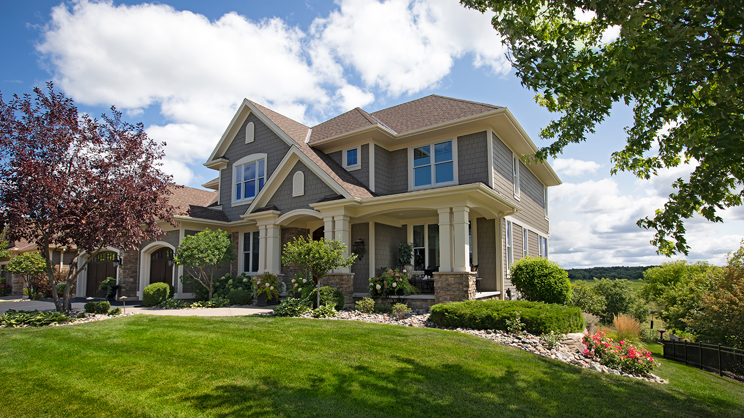 Tips For Designing the Exterior of Your Custom Home - Columbia Builders